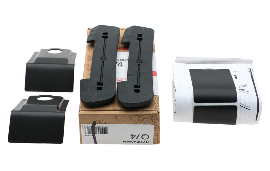 Yakima Q74 Q Tower Clips w/ D Pads & Vinyl Pads #00674 2 clips Q 74 NEW ...