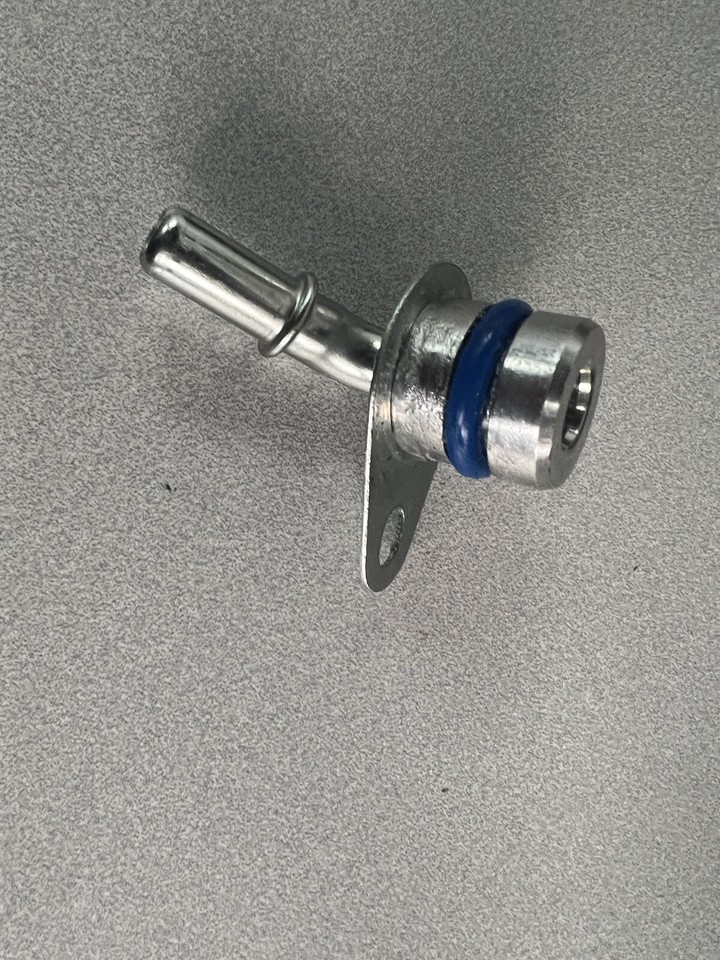 New OE GM K04 Turbocharger PCV oil Fitting 2.0L GM LNF LHU Cobalt, Sky ...