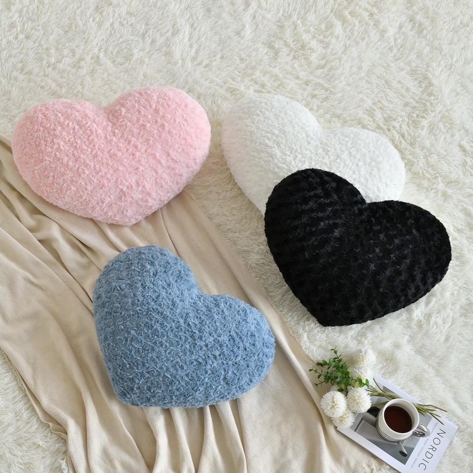 ZCNYCLAM Heart Pillow, Soft Shaped Pillow with Mini 12.9" x 9.8", Black ...
