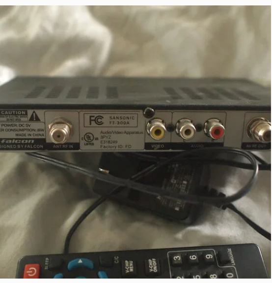 Sansonic FT-300A Dolby Digital Analog to Digital TV Converter Box | eBay