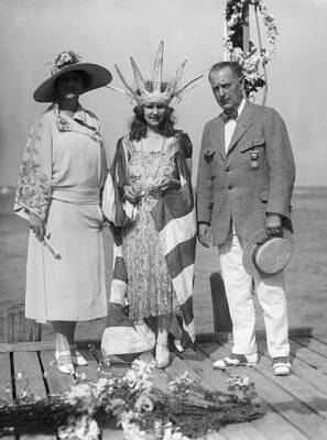 Atlantic City Atlantic City Pageant Mr & Mrs Howard Chandler Ch- 1922 ...