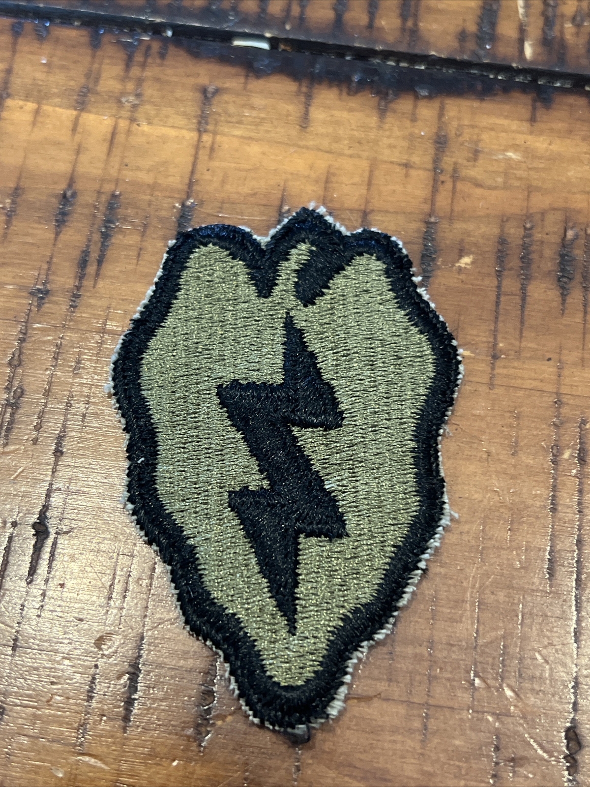 25th Infantry Division OD Green & Black BDU uniform 2.75" patch ...