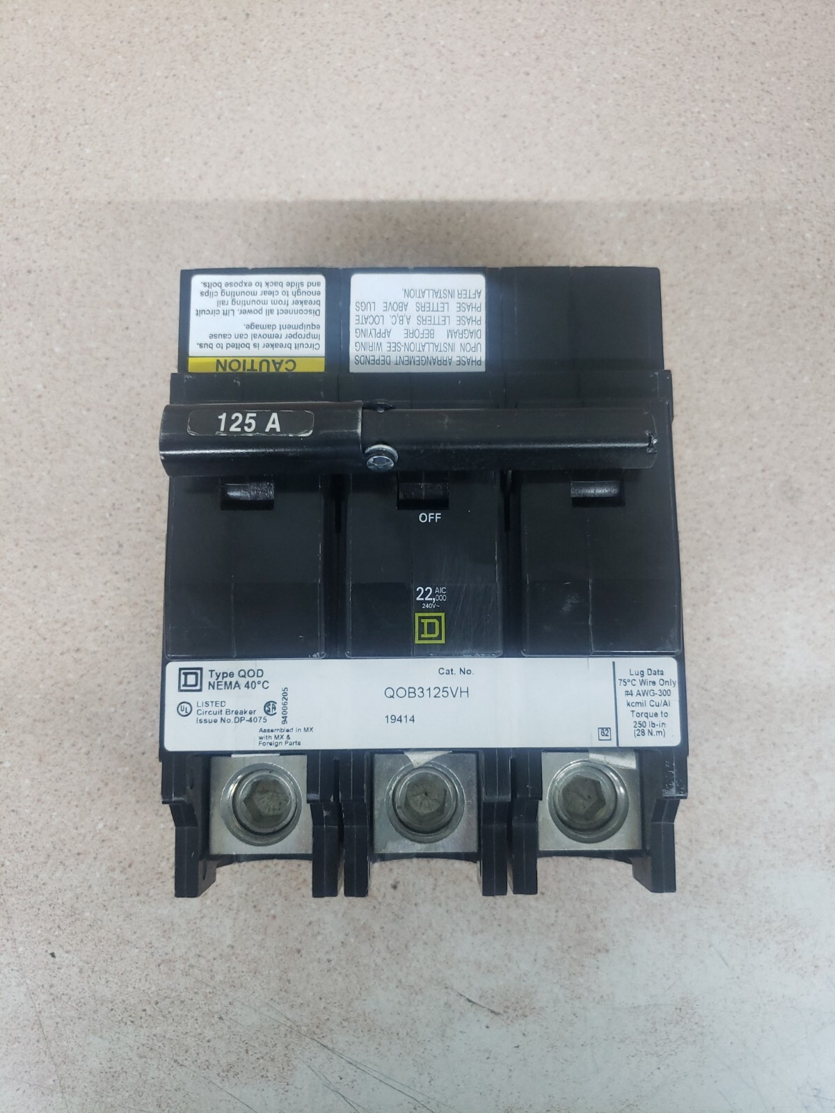 NEW SURPLUS Square D QOB3125VH Bolt-On Circuit Breaker 125A 240V 3 Pole ...