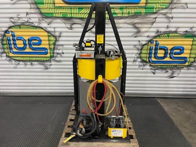 Pig DRM656 Waste Compactor Press For Flammable Liquids Pneumatic Air ...