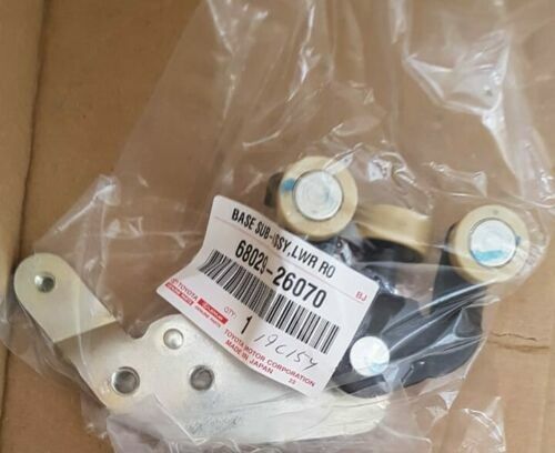 Genuine TOYOTA Slide Door Lower Roller Right Base Sub-Assembly 68029 ...