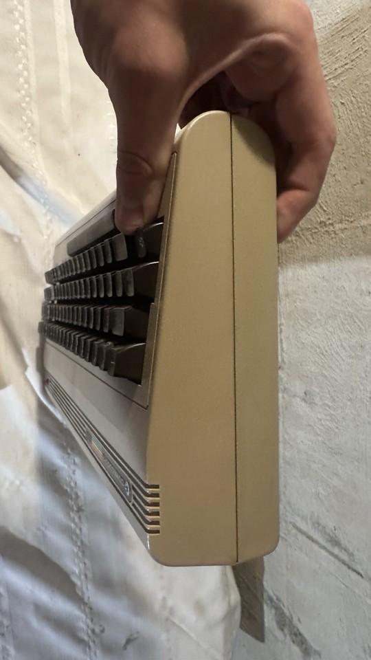Retro REFURBISHED Commodore 64 Computer System Tested Vintage 1980s C64 ...