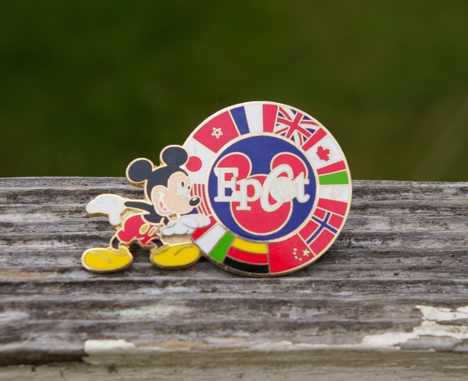 Walt Disney Mickey Mouse Epcot Italy Germany Mexico Metal Enamel ...