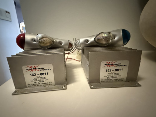 Pair of Aeroflash Wing Tip Strobe Lights with Shield & Lens | eBay