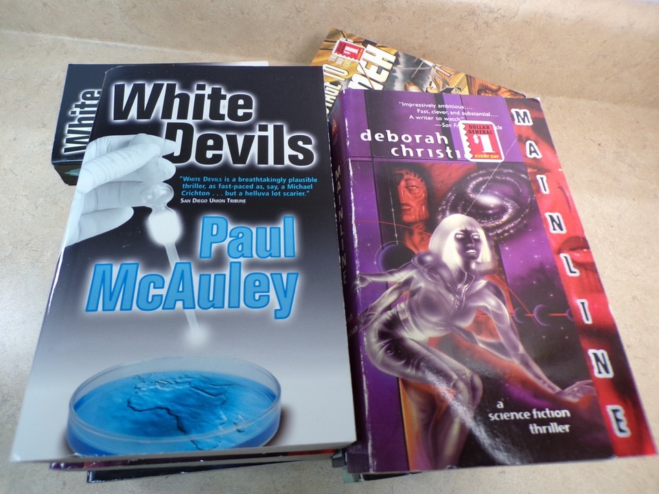 Lot of 13 Mass Produced Paperback Science Fiction Novels Sci-Fi See ...