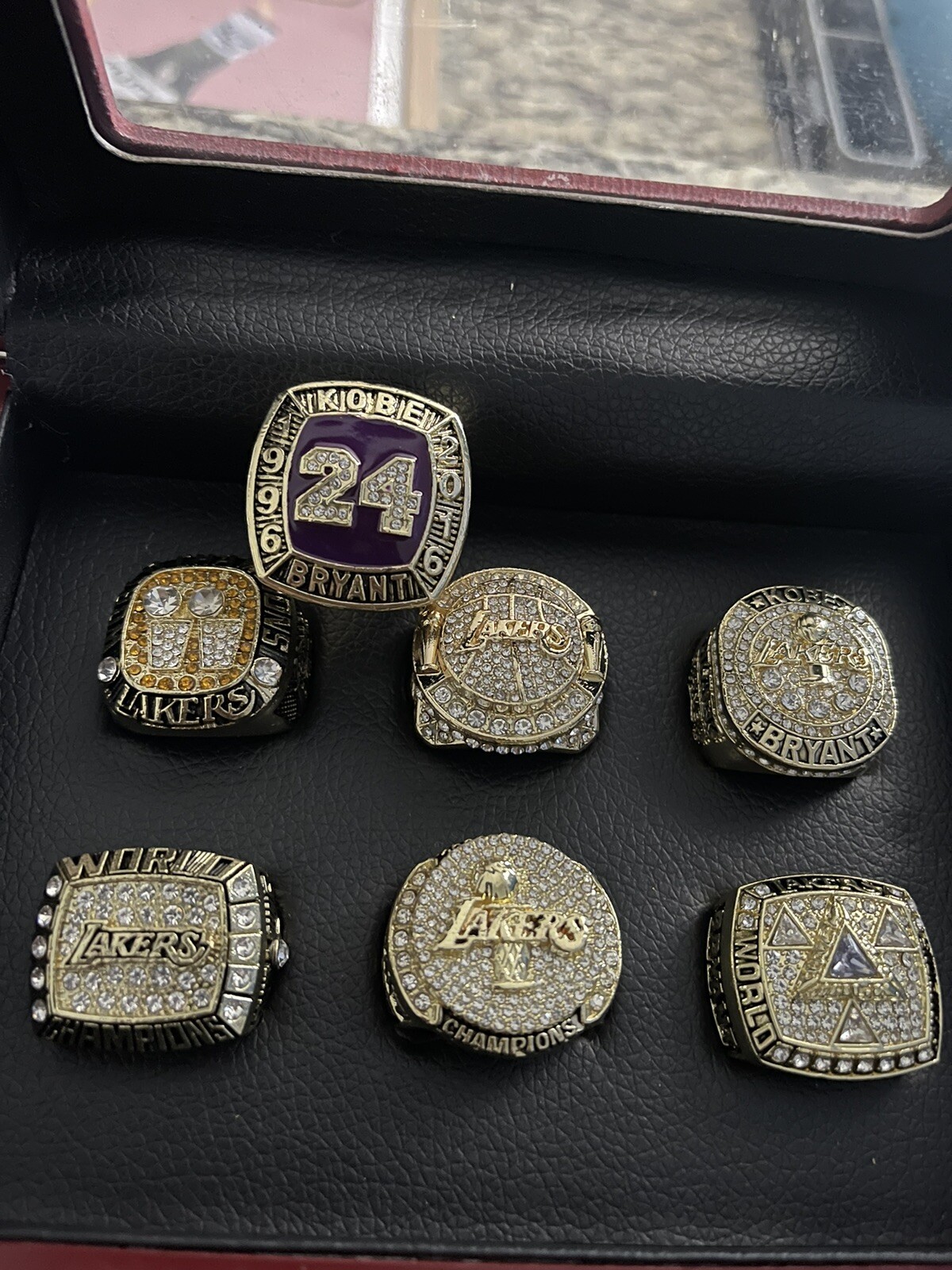 Los Angeles Lakers Championship Rings W/ Kobe Bryant Memorials, Brand ...