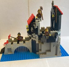 LEGO 6075-2 Castle Instructions and Parts List