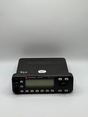 Two-Way Radios - Motorola Mcs2000 Mcs 2000