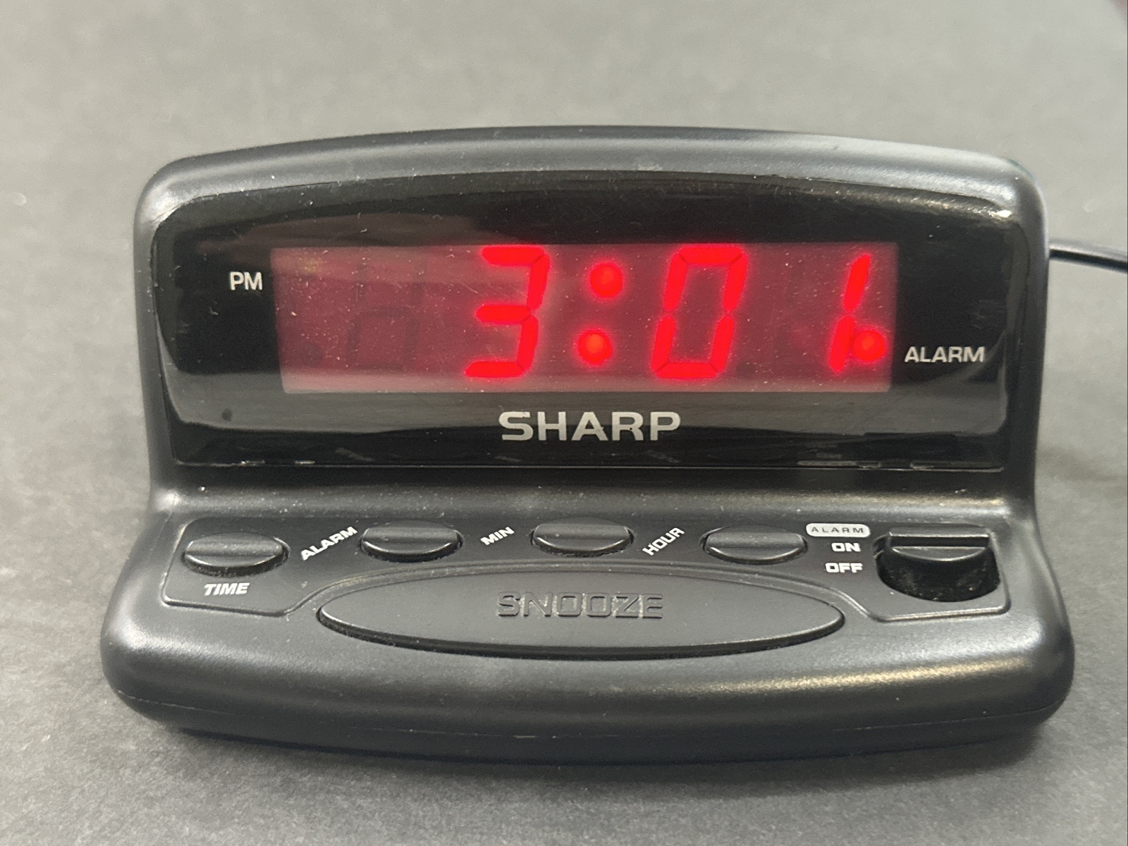 Sharp SPC026 Nightstand Alarm Clock 4" Digital LED Display Snooze ...