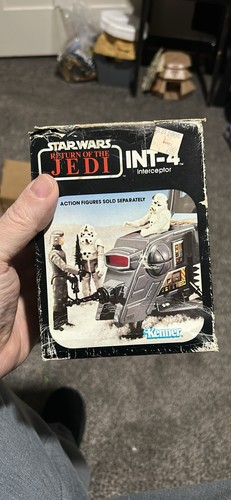 K25i3324 INT-4 INTERCEPTOR W/ BOX 100% COMPLETE STAR WARS 1983 VINTAGE ...
