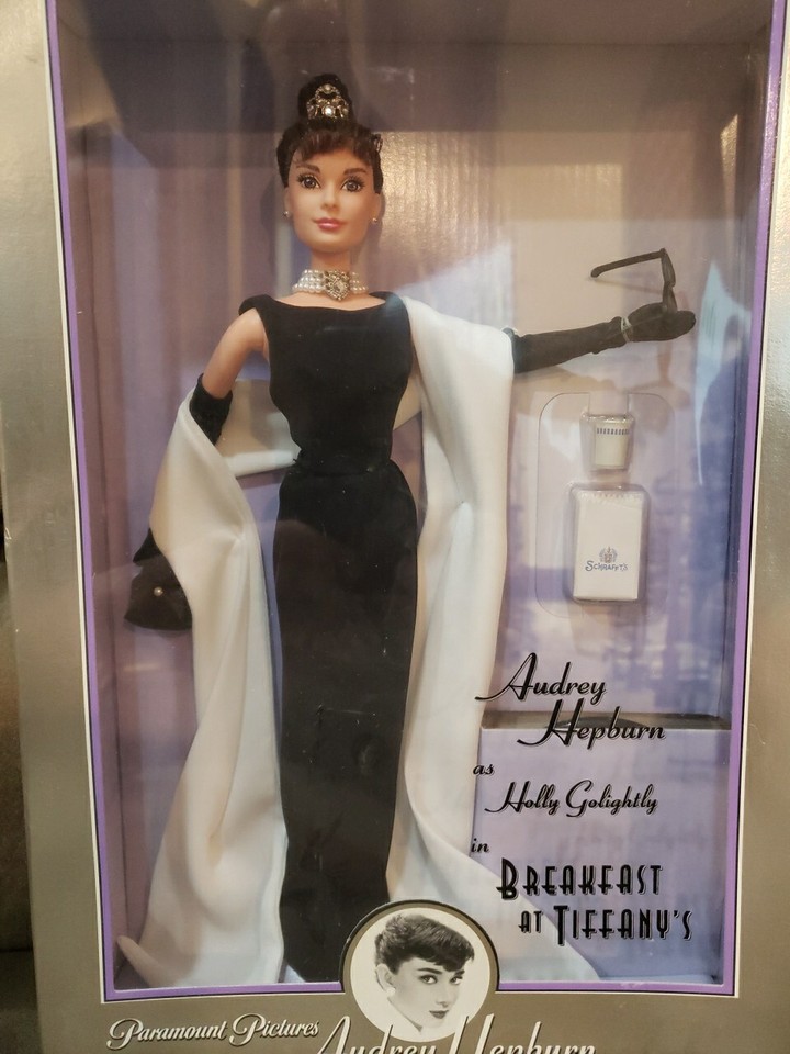 Audrey Hepburn as Holly Golightly- Breakfast at Tiffany's 1998 Mattel ...