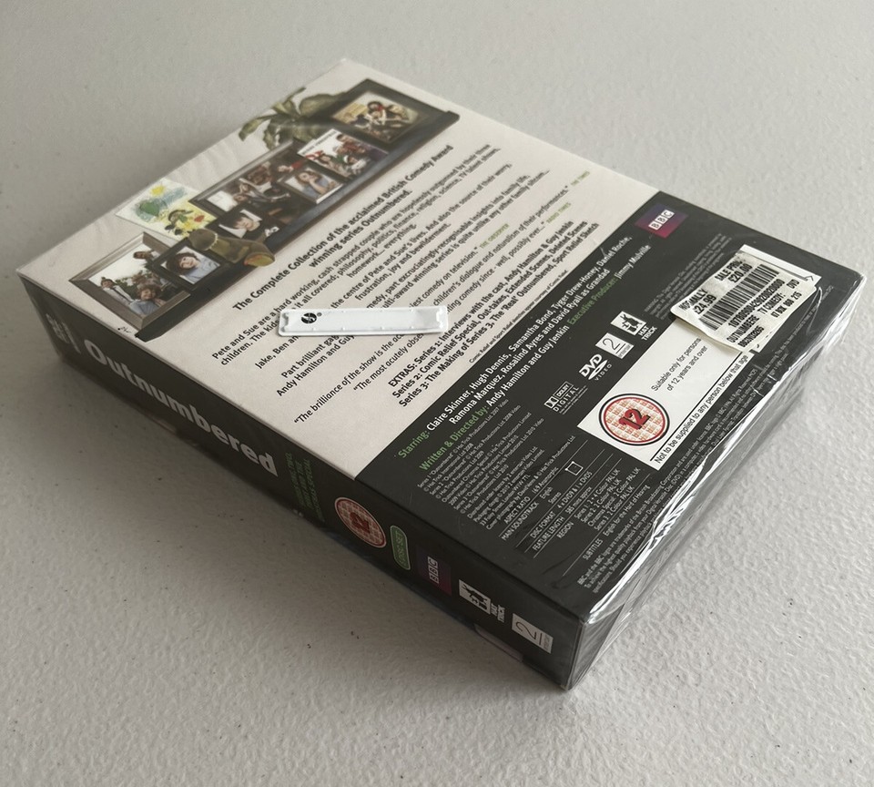 NEW Outnumbered Series 1 2 3 Box Set Plus 2009 Christmas Special DVD ...