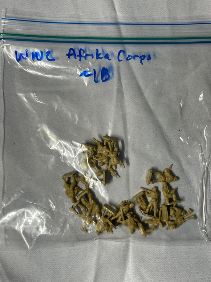 Vintage Airfix WW2 HO Scale Mixed Lot | Gun Emplcmnt | Pontoon Brdges ...