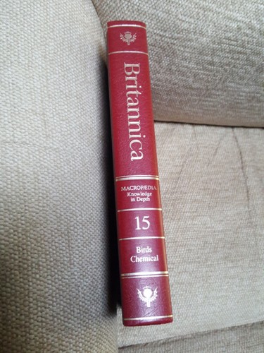 Encyclopedia Britannica Macropaedia Knowledge in Depth Vol 15 Birds ...