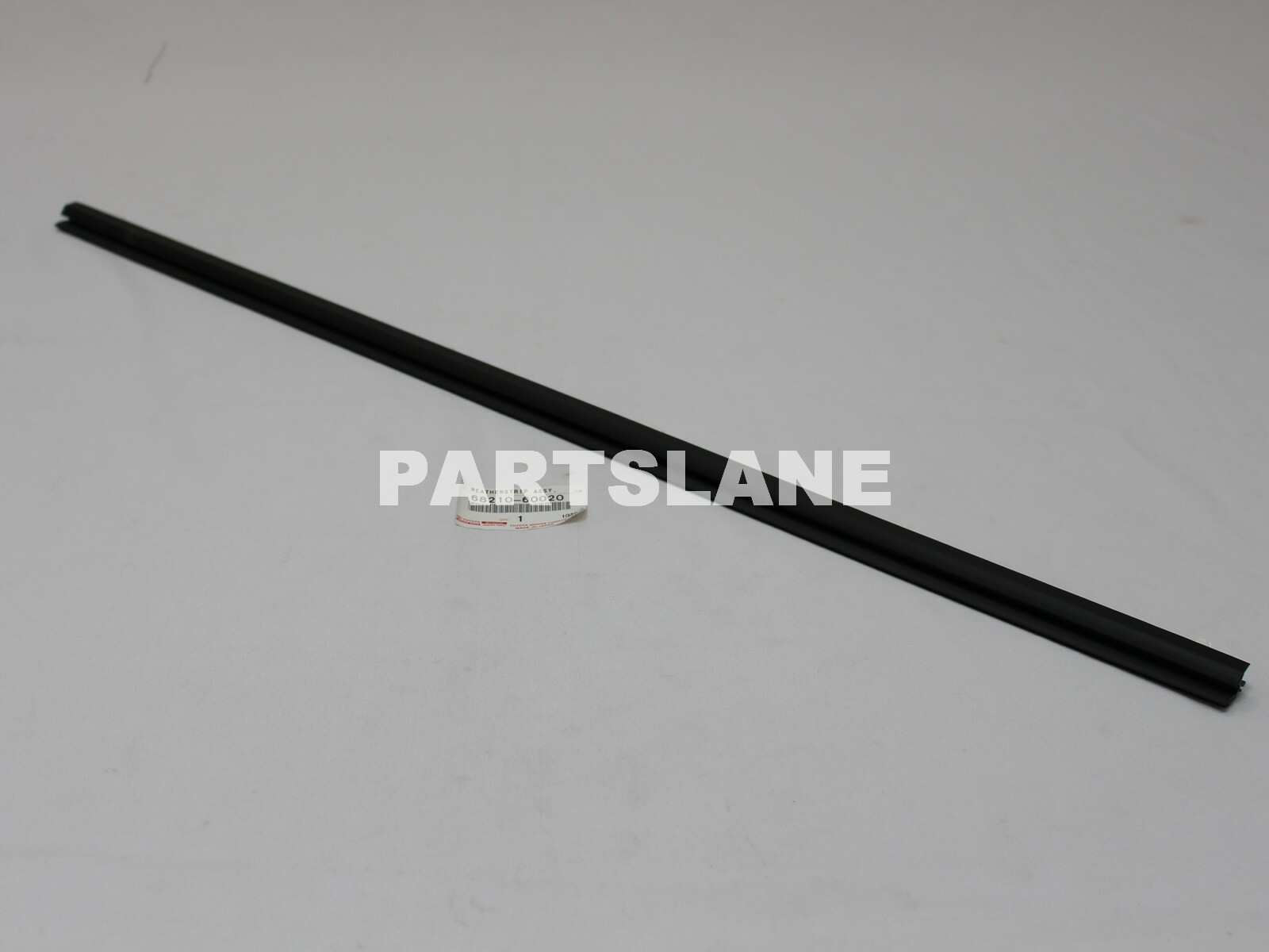Toyota Land Cruiser OEM Front Outer Left LH Door Glass Weatherstrip ...