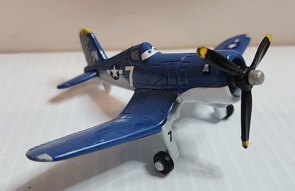 Disney Planes Diecast Figure Lot Of 3 Gunnar, Skipper, And Ron Hover Toys