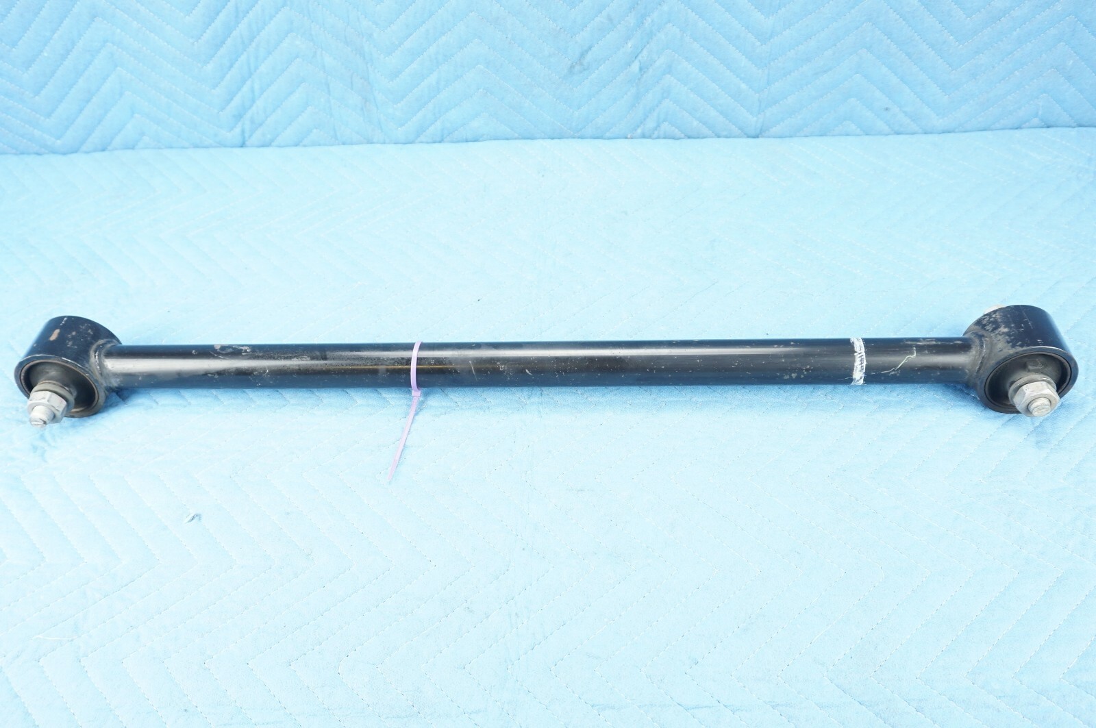 Lexus LX470 Rear Lower Control Arm w/Bolts RH or LH 48720-60040 1998 ...