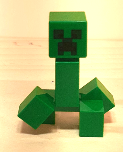 LEGO Minecraft Creeper Minifigure Min012 21118 The Mine | eBay