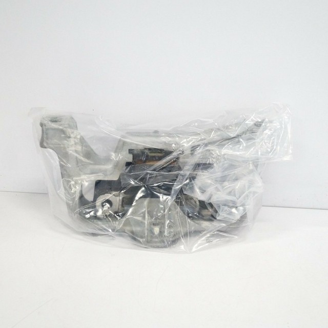 OEM MERCEDES BENZ GLA X156 Genuine Engine Mount Right Side A2462402417 ...