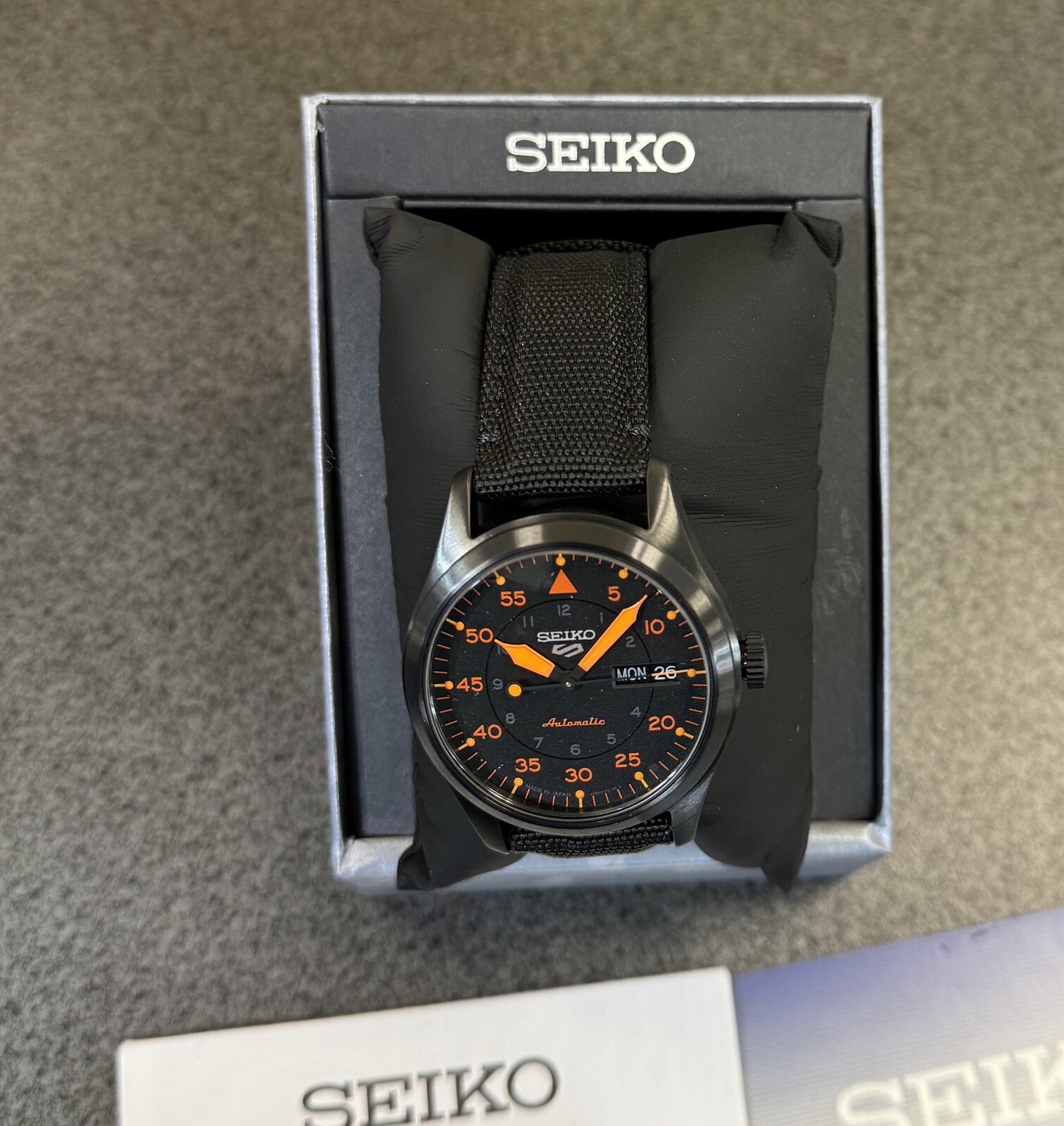 SEIKO 5 Automatic Nylon Band 40mm Black Dial Men’s Watch SRPH33 24 ...