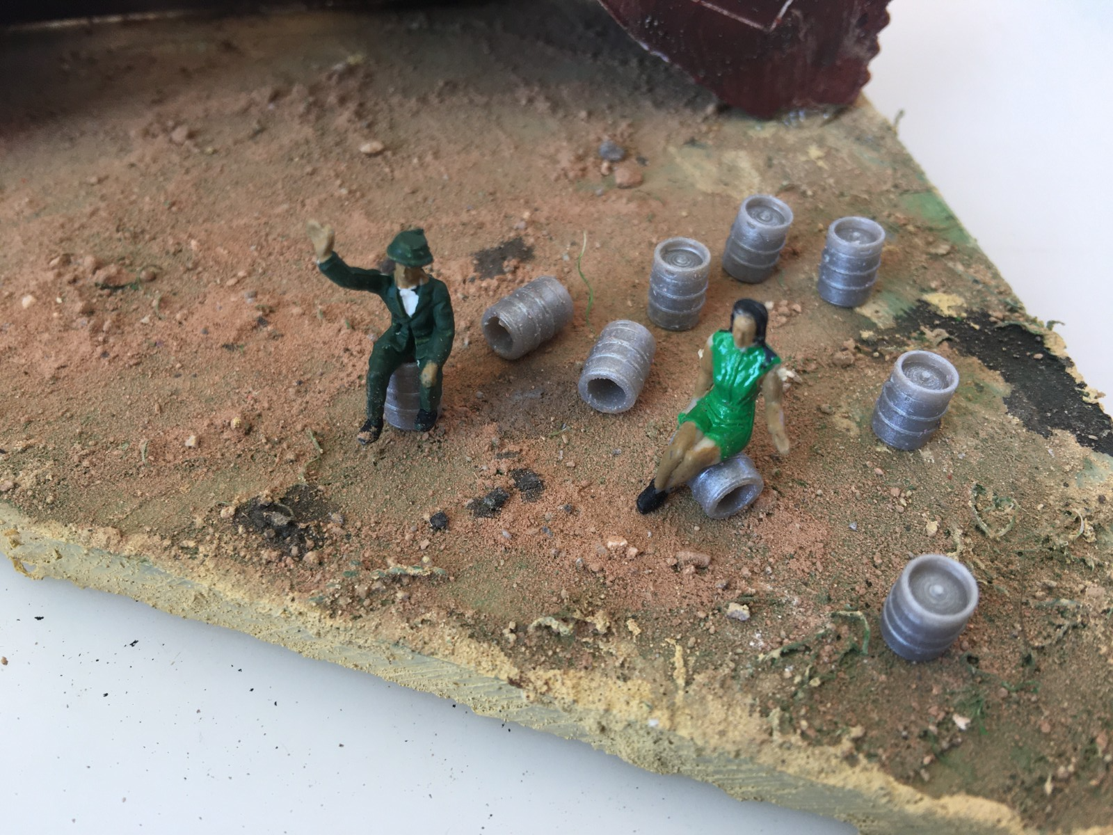 10 Lot of Air Brush Painted Keg Barrels BARRELS ONLY HO Scale Trains | eBay