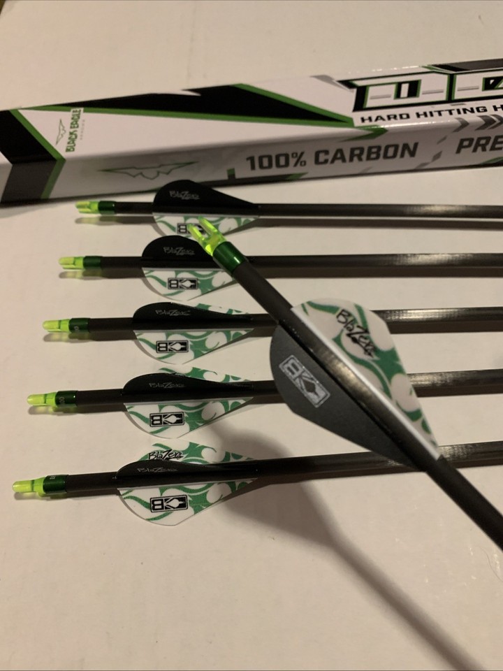 BLACK EAGLE DEEP IMPACT ARROWS-6 Pack, .001 , 400 Spine, 3 Blazer Vanes ...
