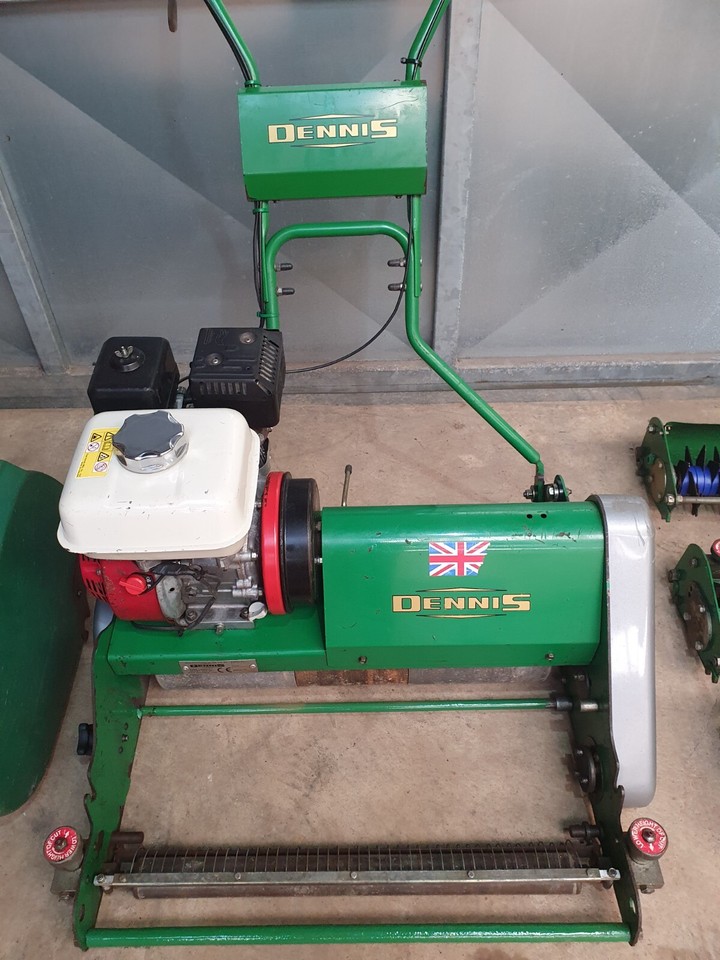 Dennis FT610 Cylinder Fine Turf Mower with Honda GX160 Petrol Engine ...