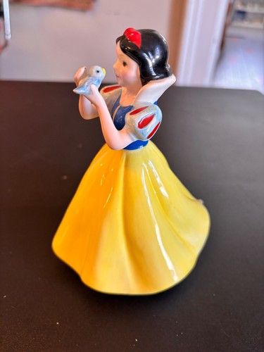 Snow White Bluebird Musical Schmidt spinning figurine- Vintage Disney ...