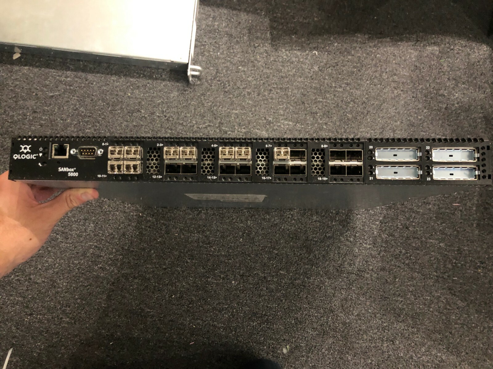QLogic SANbox 5800 9-Ports External Switch stackable 783386012521| eBay