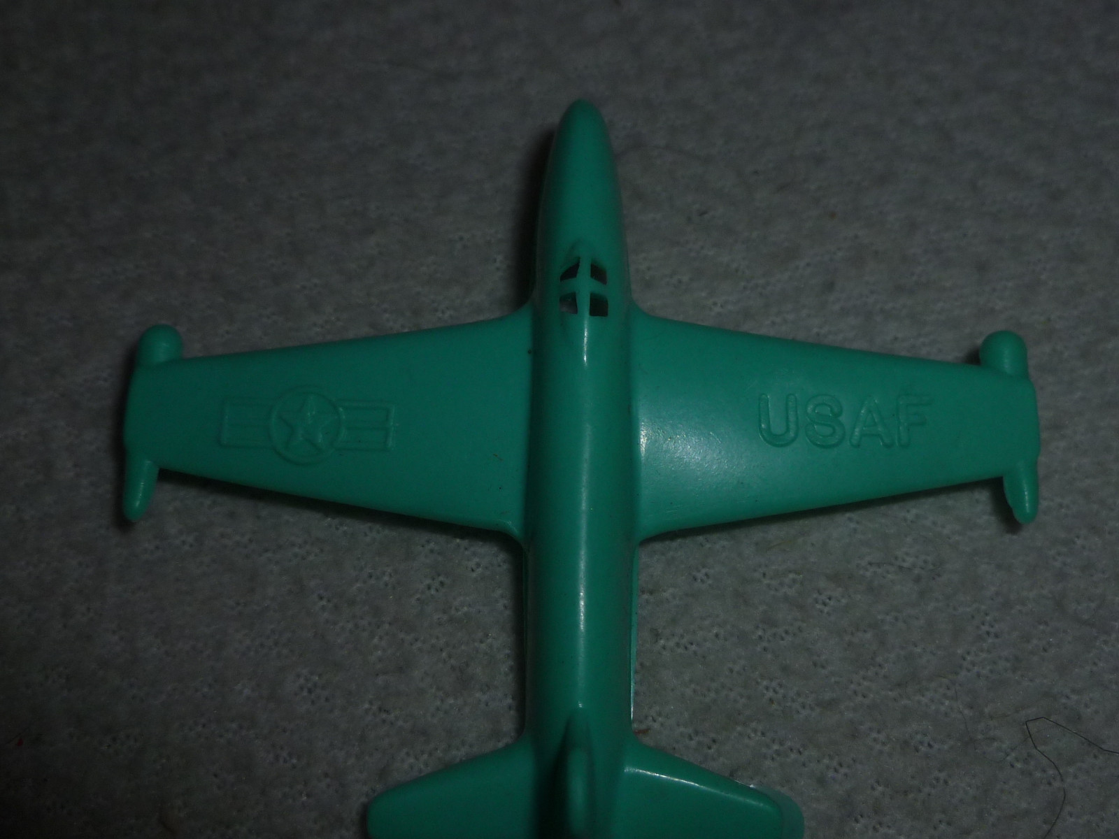VINTAGE PLASTIC USAF AIRPLANE PLANE LOT JET FIGHTER BOMBER MINI MPC TOY ...