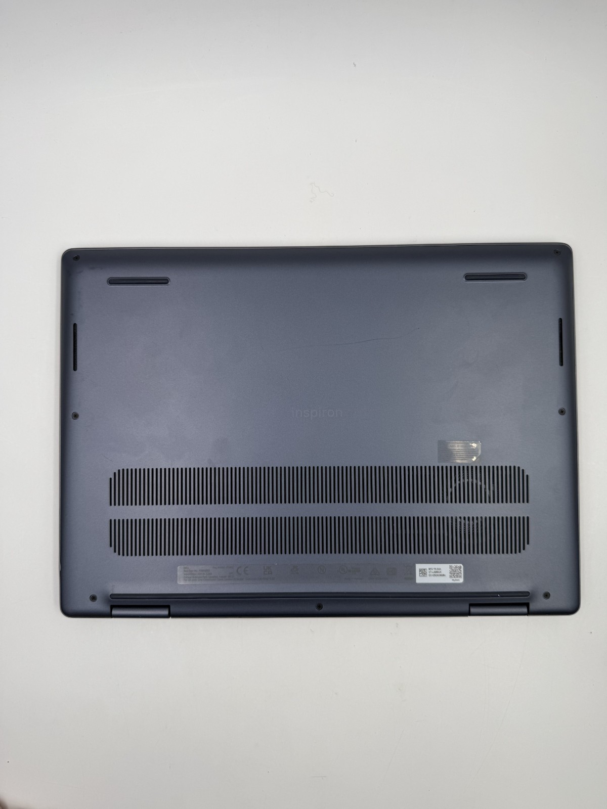 Dell Inspiron 14 7445 2-in-1 P186G 14" Ryzen 7 8840HS 3.3GHz 16GB RAM ...