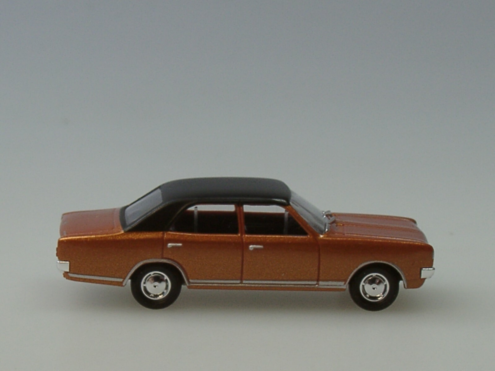 Busch Opel Rekord C, kupfer metallic - 42016 - 1:87 | eBay