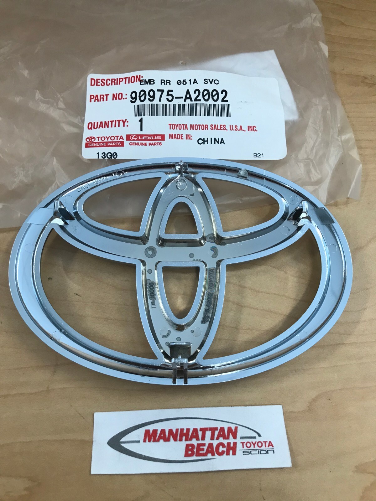 2011-2013 HIGHLANDER NAP FRONT GRILLE Emblem Chrome - OEM NEW! 90975 ...