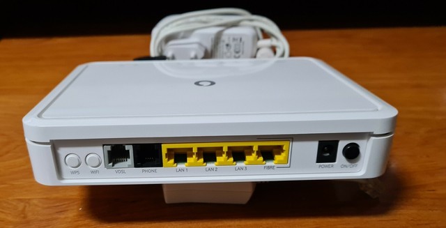 Router Vodafone VDSL Sercomm Vd1018 - V1 y cargador de luz | Compra ...