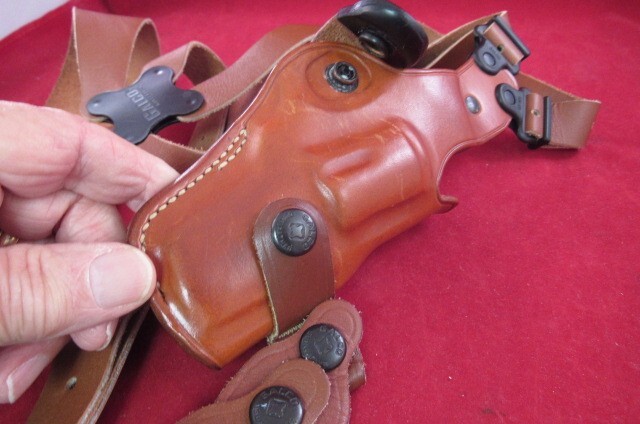 Galco Complete Leather Shoulder Holster For Smith Wesson "J" FRAME 640 ...