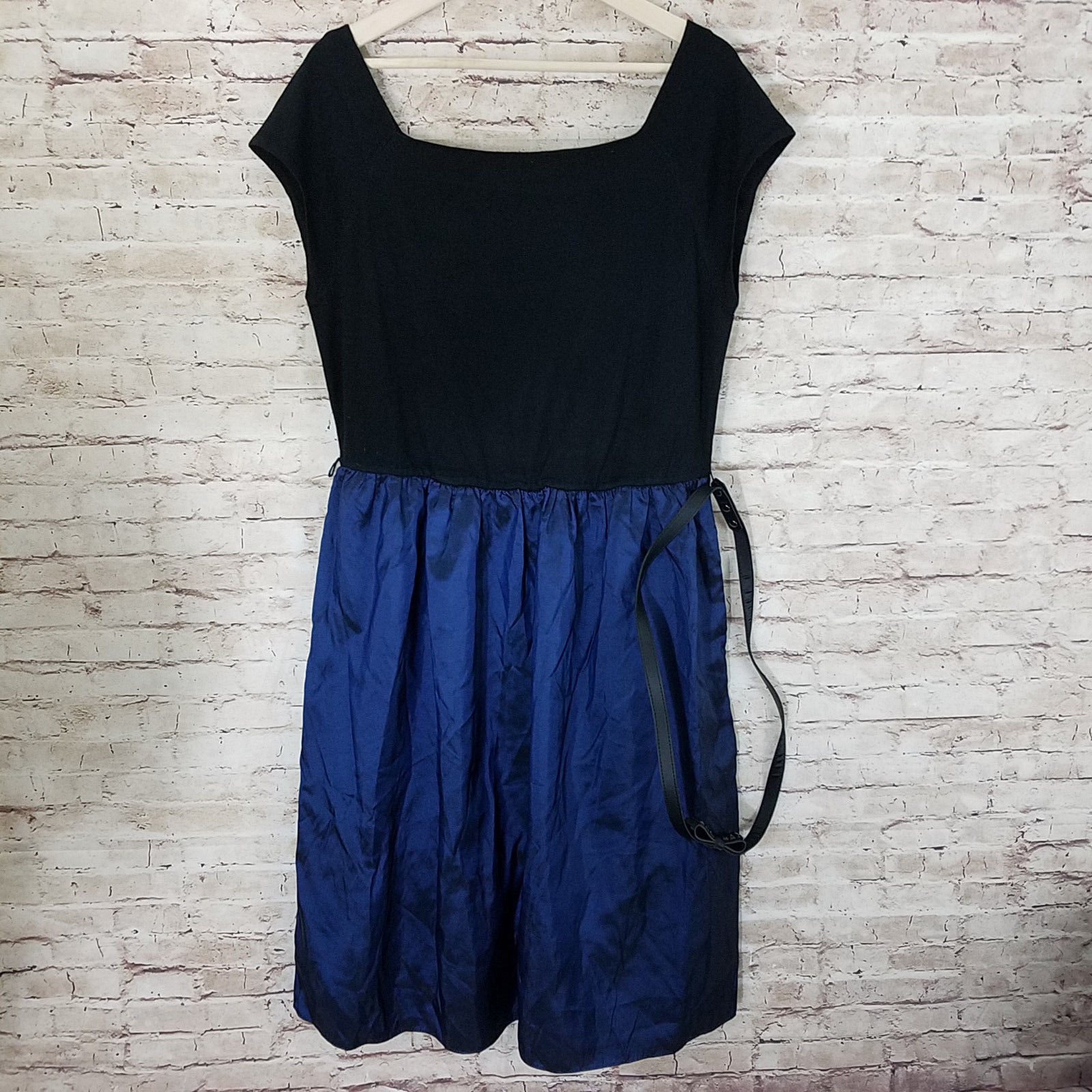 MiXT Heidi Weisel Sweater Dress Cap Sleeve Belted A Line Taffeta Lined ...