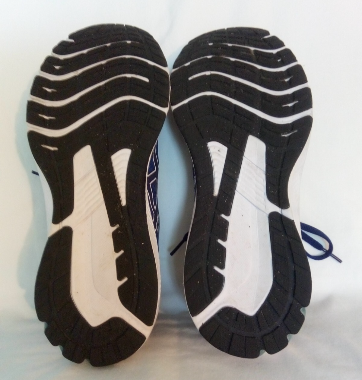 ASICS Shoe Size 9 GT-1000 Lite Truss - barely warn - see pics $50 or ...