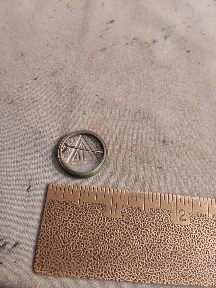 Central Award CTO in Triangle Pin Button | eBay