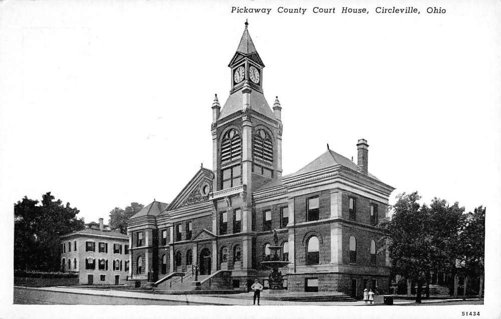 Circleville Ohio Pickaway Court House Street View Antique Postcard ...