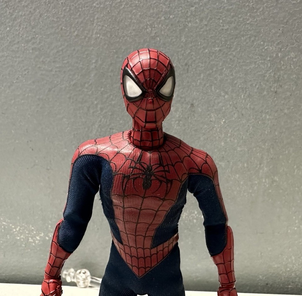 Mezco One:12 Classic Spider-Man Action Figure 2017 Fast Shipping !!! | eBay