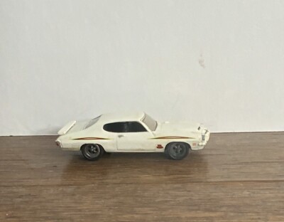 Johnny Lightning 1973 Pontiac GTO Judge Die-cast Cream Car | eBay