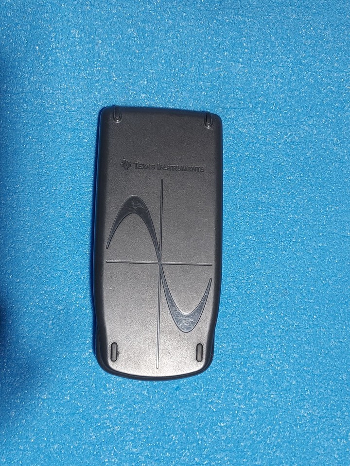 Texas Instruments TI-83 Plus Graphing Calculator W/Cover Tested And ...