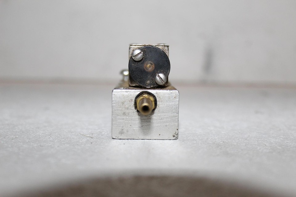 Dynamco Miniature High Speed Air Valve MN: D20S0K00 GHGC-D1 | eBay