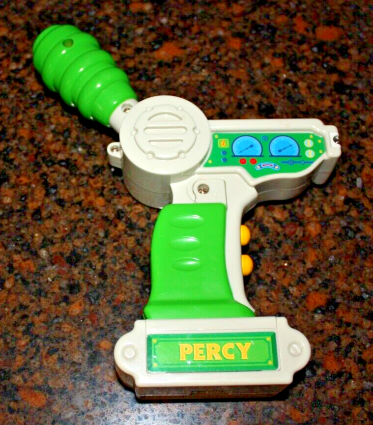 Thomas & Friends Hit Toy Trackmaster Percy Remote Control & Engine 2007 ...