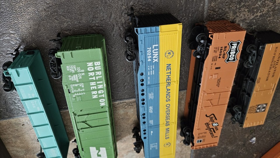 Ho scale train car lot | eBay