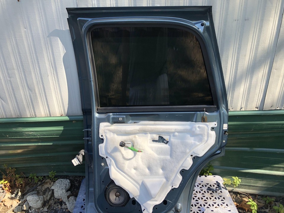 2007-2014 GMC YUKON REAR PASSENGER RIGHT DOOR STEALTH GRAY (928L) OEM ...